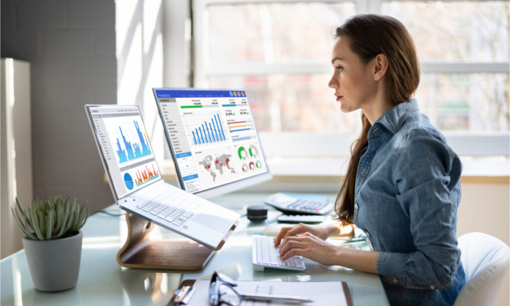 Financial Controller Training • The Teachers Training